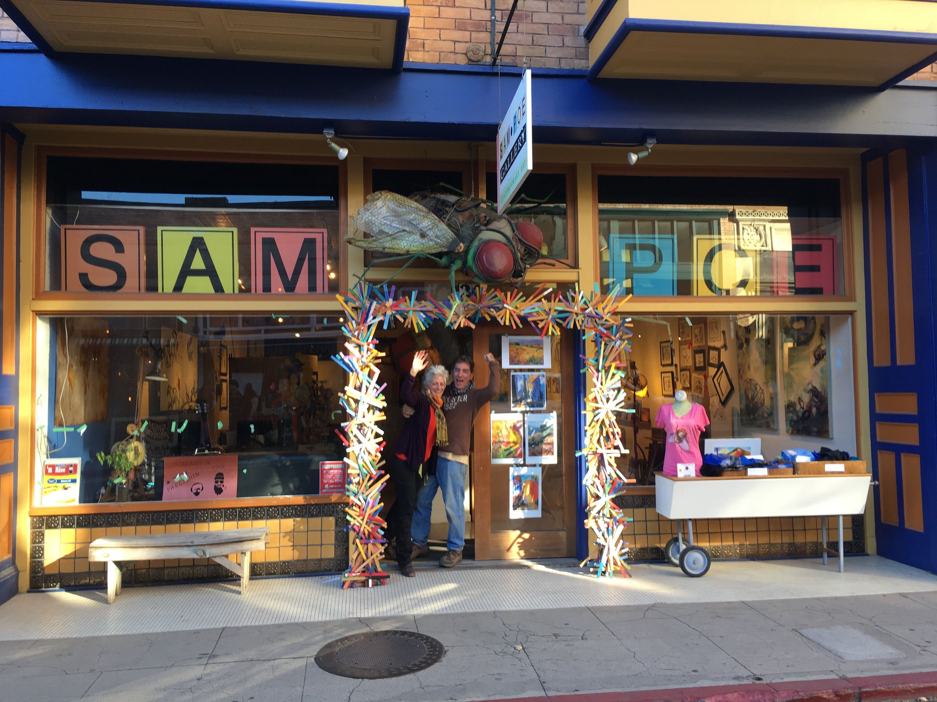 SAM+POE Gallery